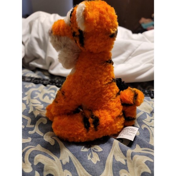 Disney | Toys | Disney Parks Tigger Sitting Plush 8 Winnie The Pooh ...